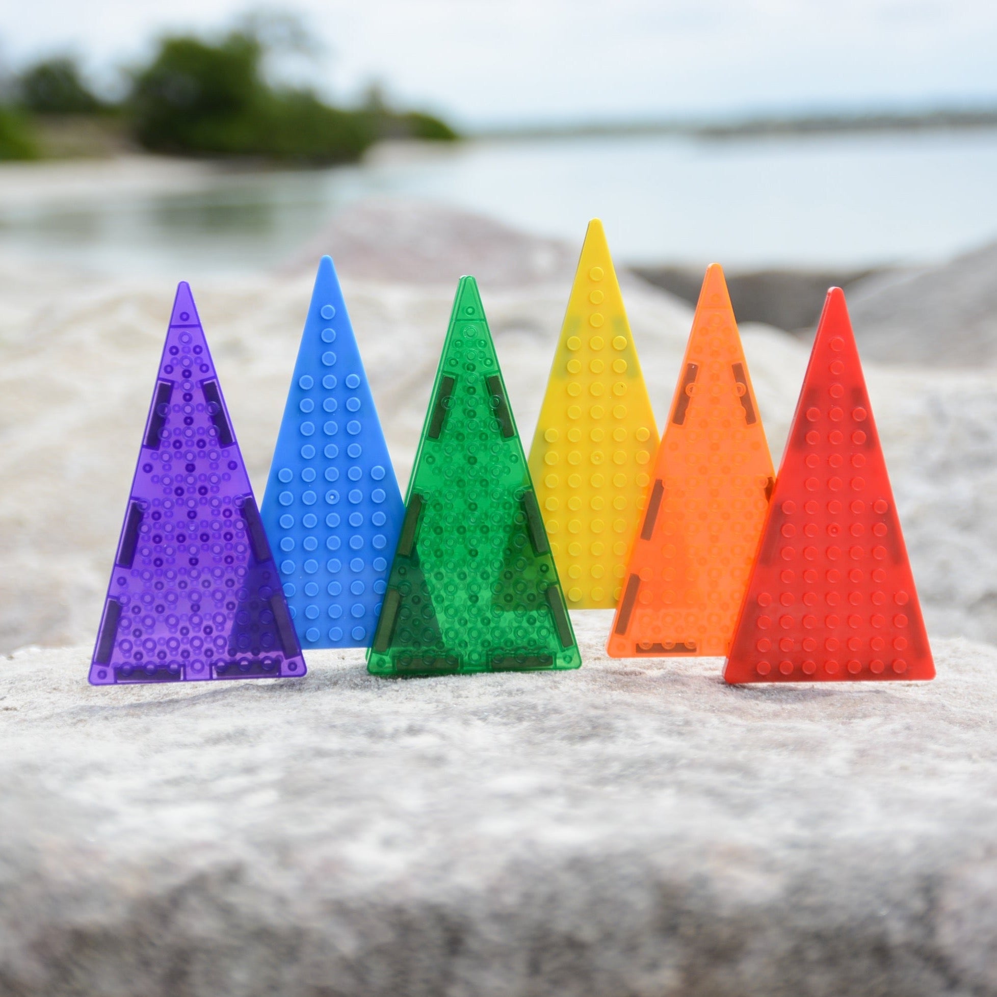 MAGBRIX® Magnetic Brick Tile - Equilateral Triangle Set 12 Piece Pack ...