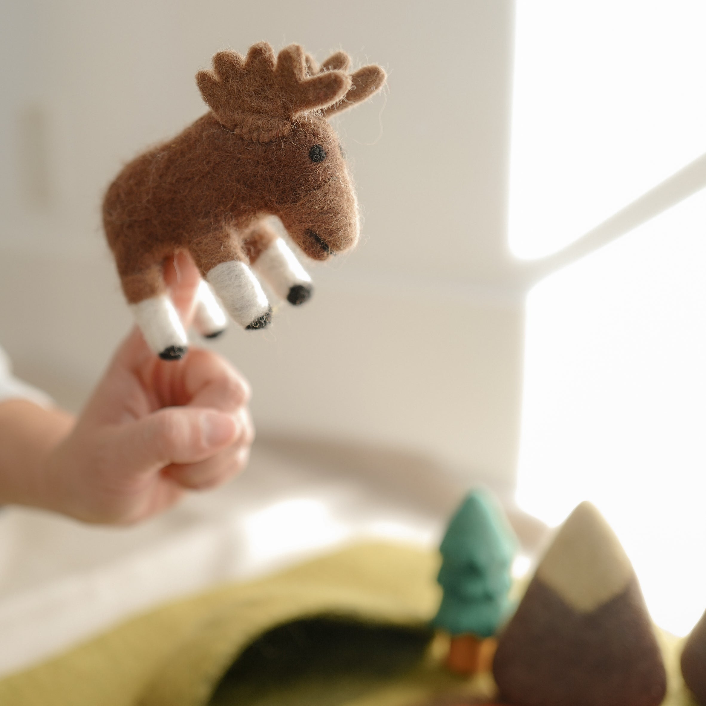 Moose Animal Puppets | Felt Finger Puppet – Play Planet