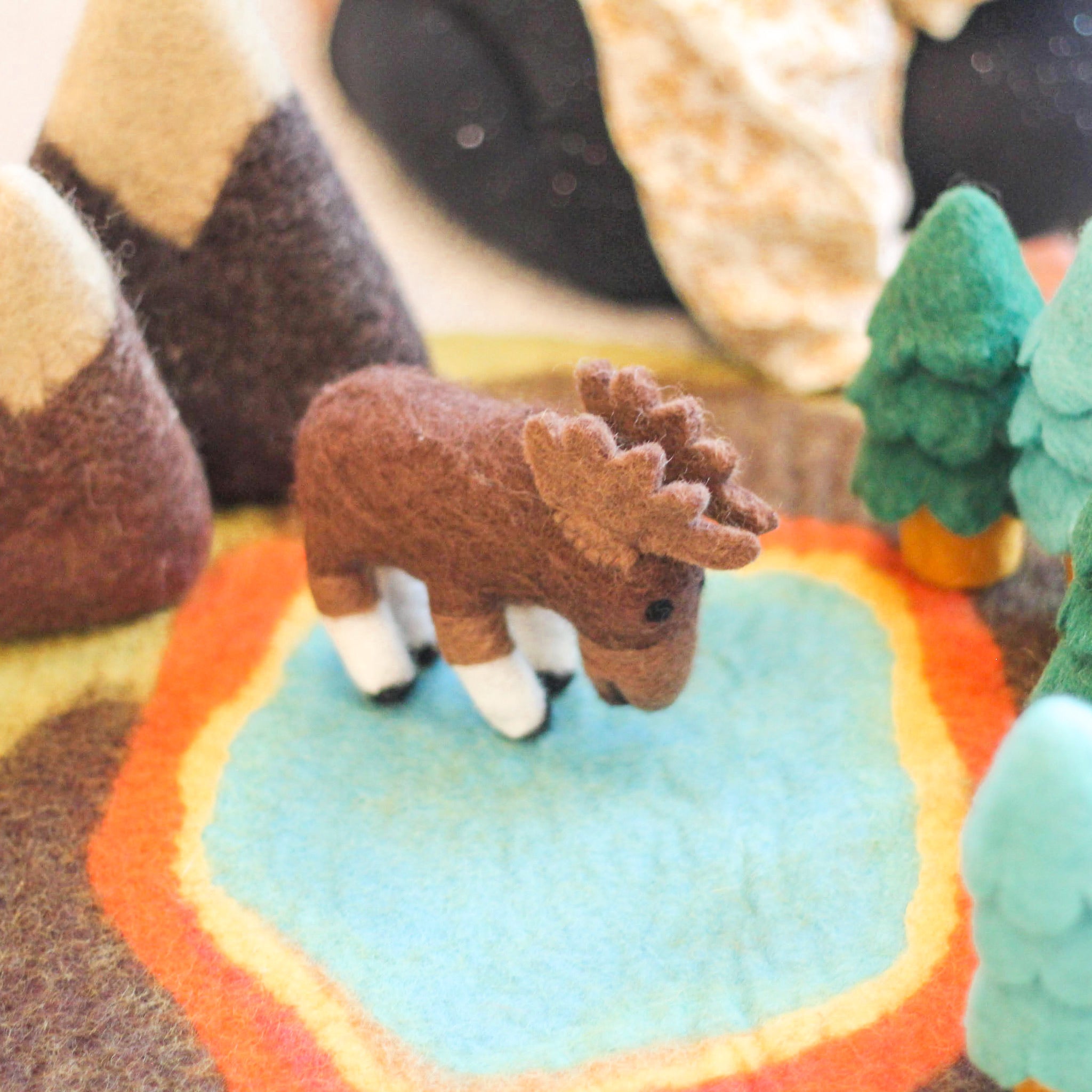 Moose Animal Puppets | Felt Finger Puppet – Play Planet